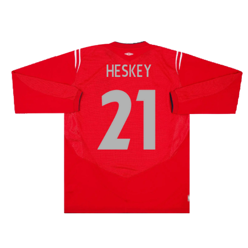 England 2004-06 Long Sleeve Away Shirt (Excellent) (Heskey 21 ...